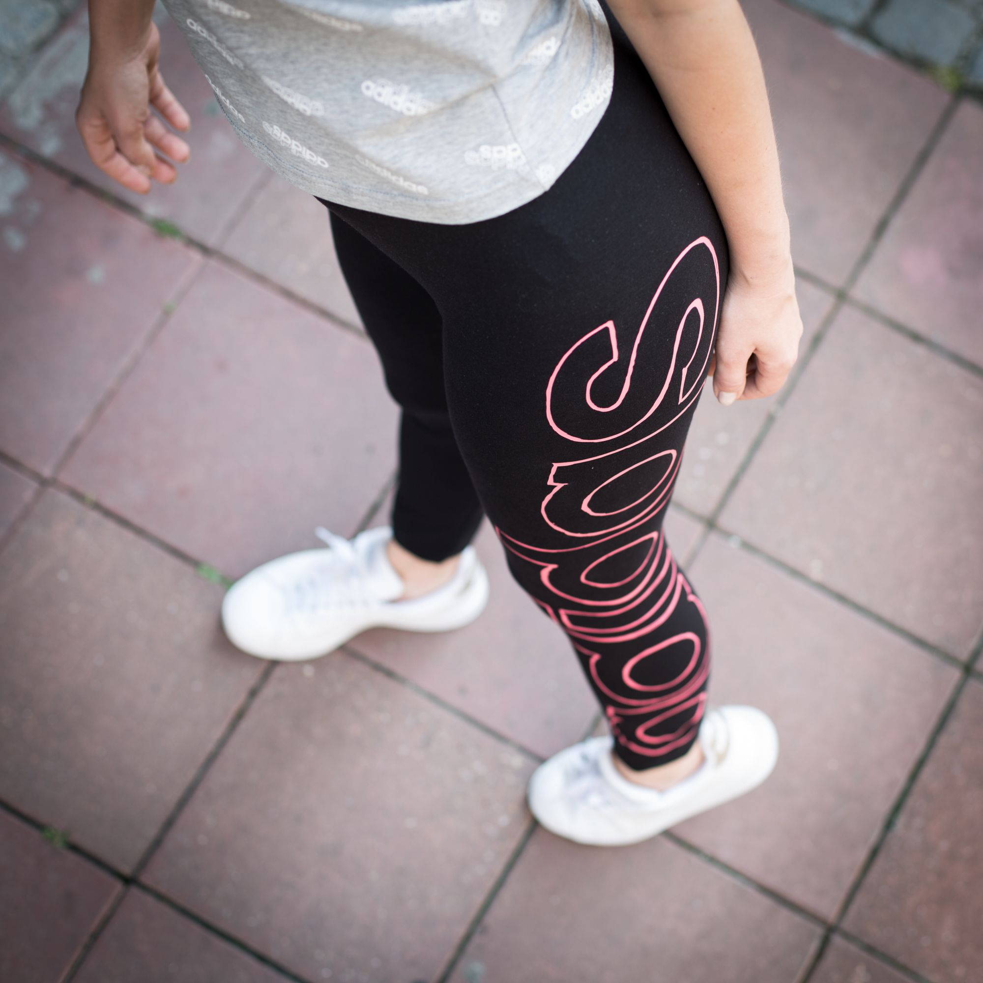 HELANKE YG LOGO TIGHT W - GD6336