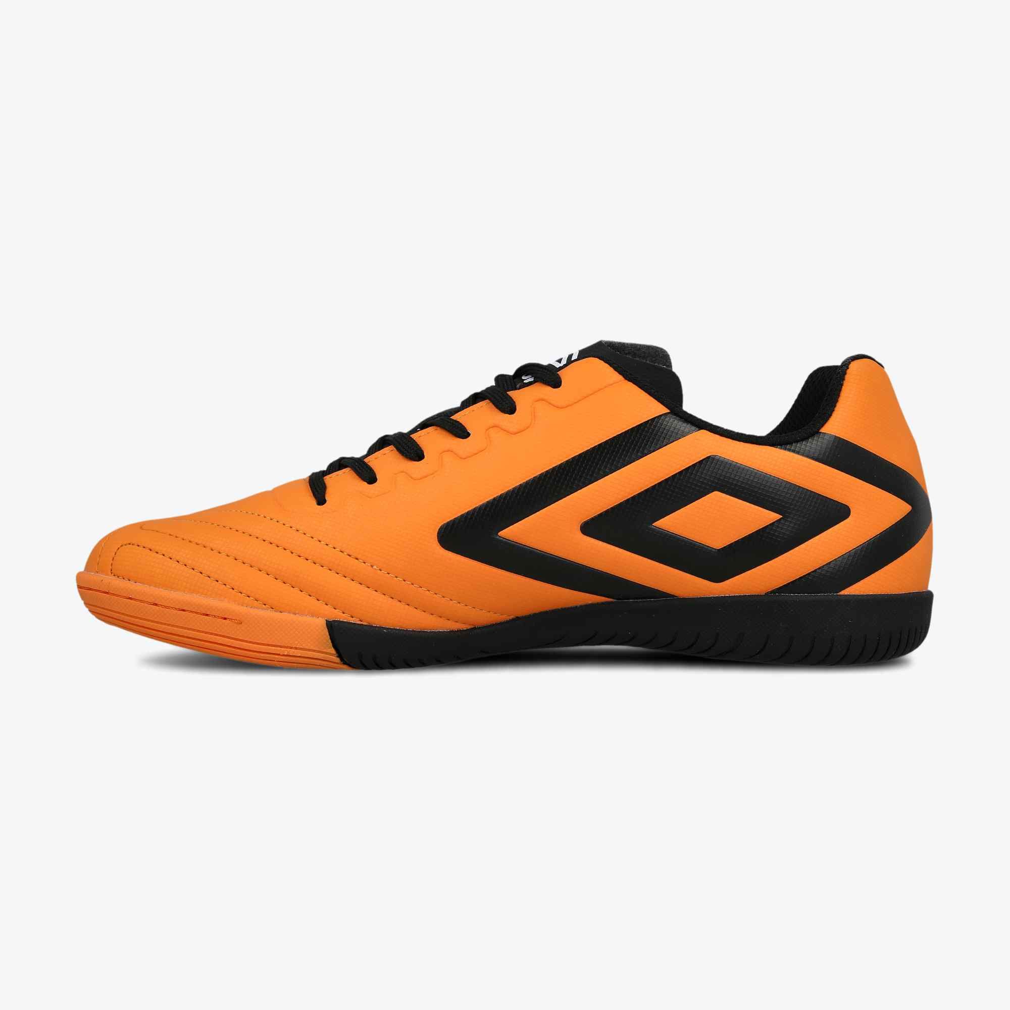 UMBRO Patike defence 2 ic M - UMF231M108-45